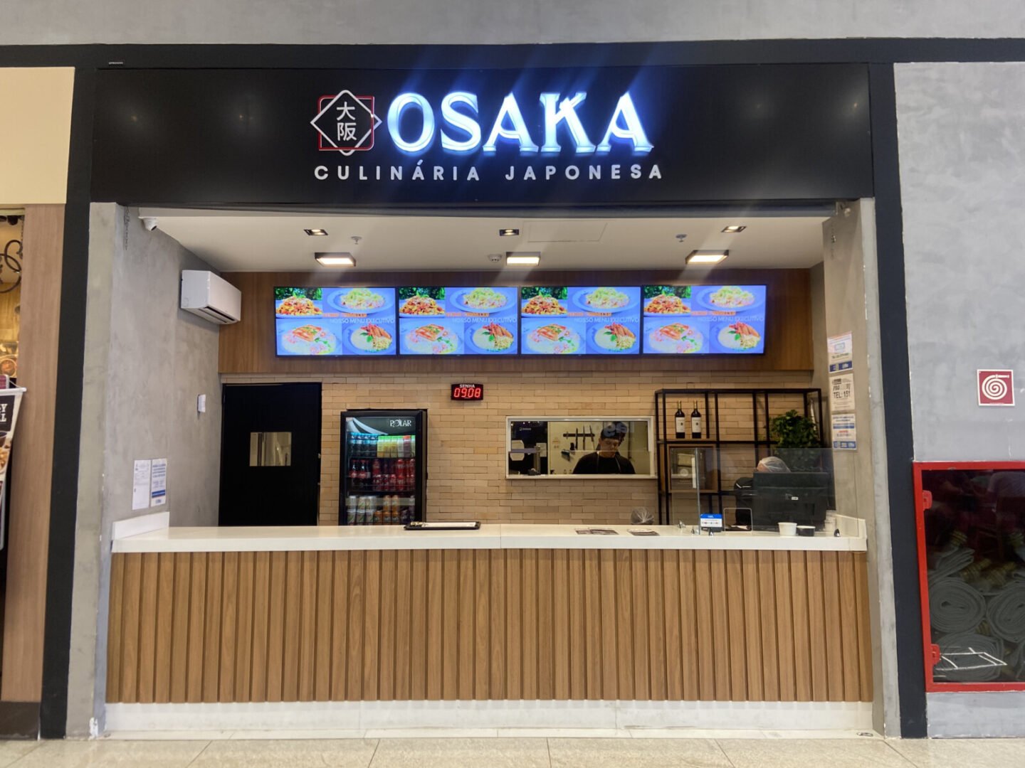 Osaka - Shopping Plaza Rio das Ostras